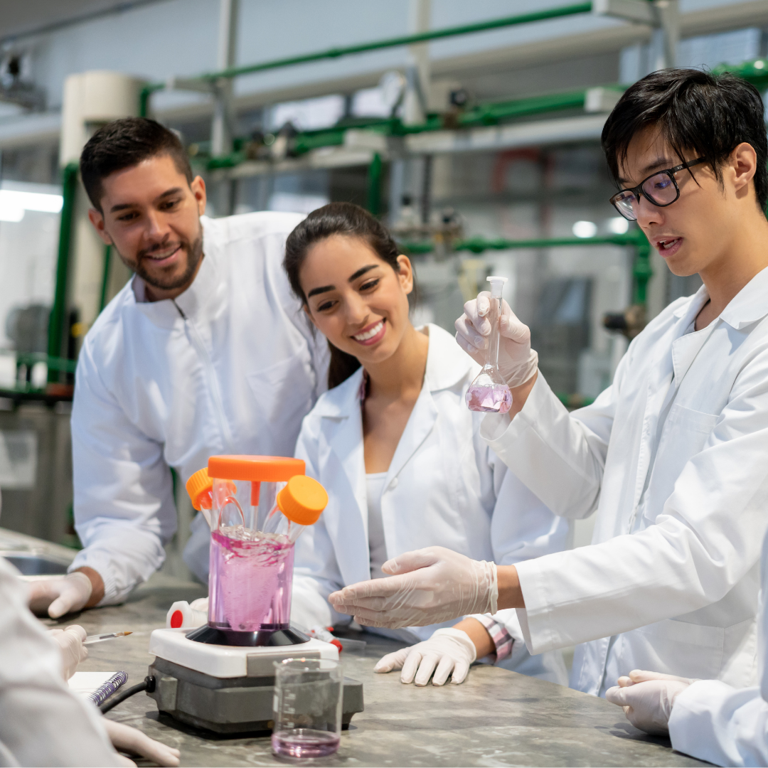 Chemistry Research Program Benefits First-Gen Students - AVDF